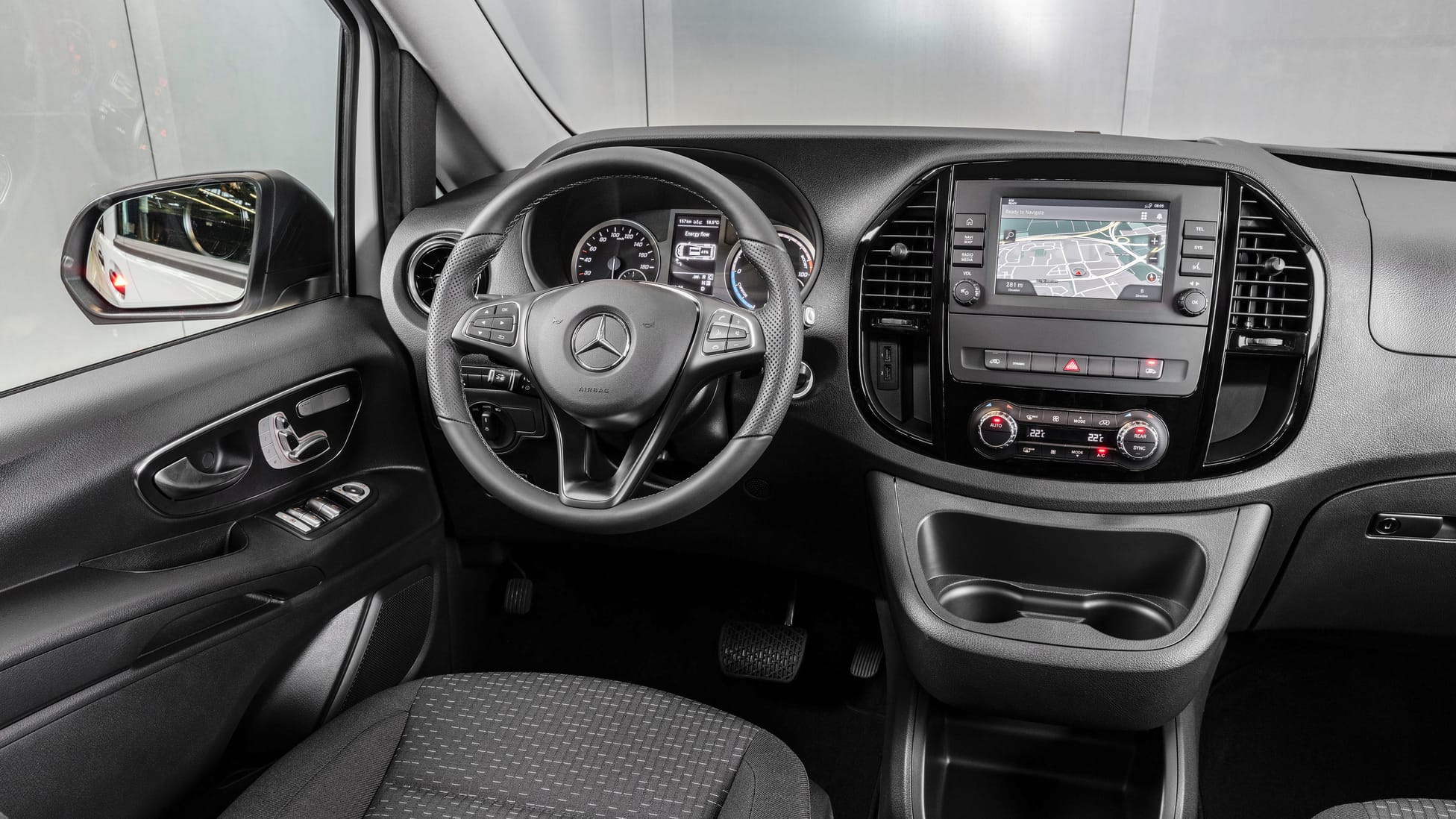 Mercedes-Benz Vito Interior Layout & Technology | Top Gear