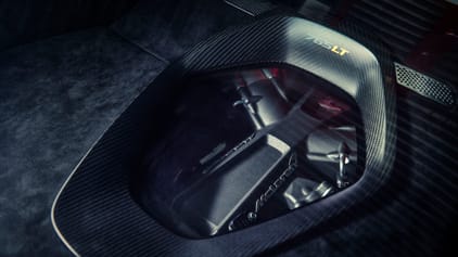 McLaren 765LT Driving, Engines & Performance | Top Gear