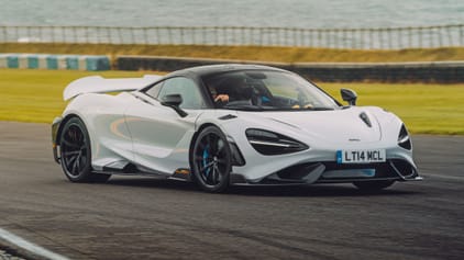 McLaren 765LT Driving, Engines & Performance | Top Gear