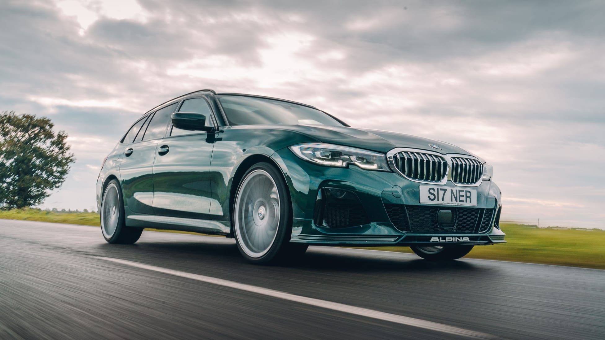 Alpina B3 Driving, Engines & Performance | Top Gear