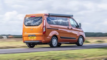 Ford Transit Custom Nugget Interior Layout & Technology | Top Gear