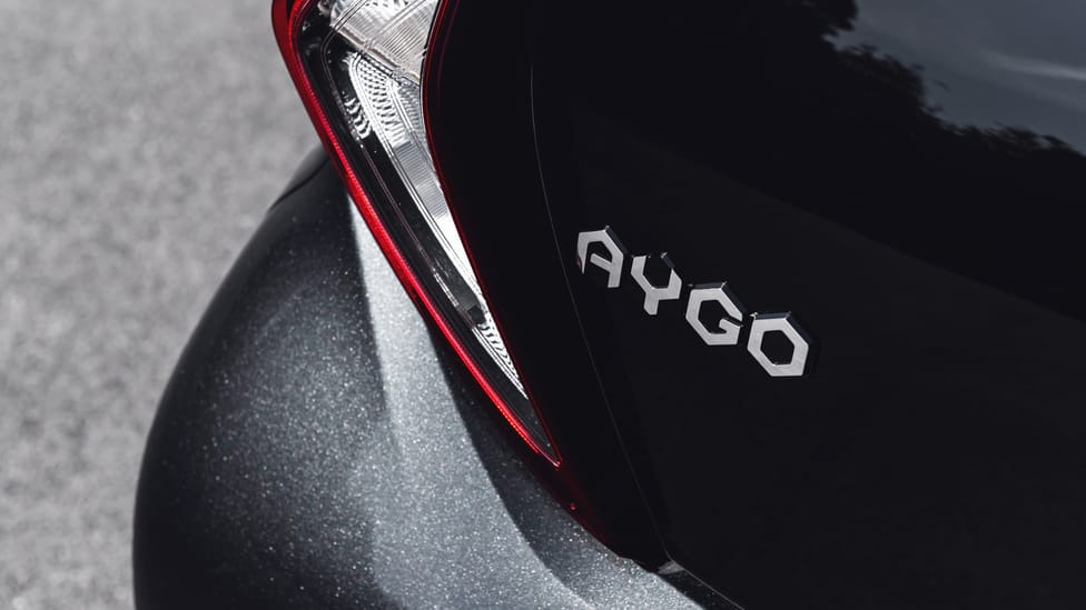 Toyota Aygo Interior Layout & Technology | Top Gear