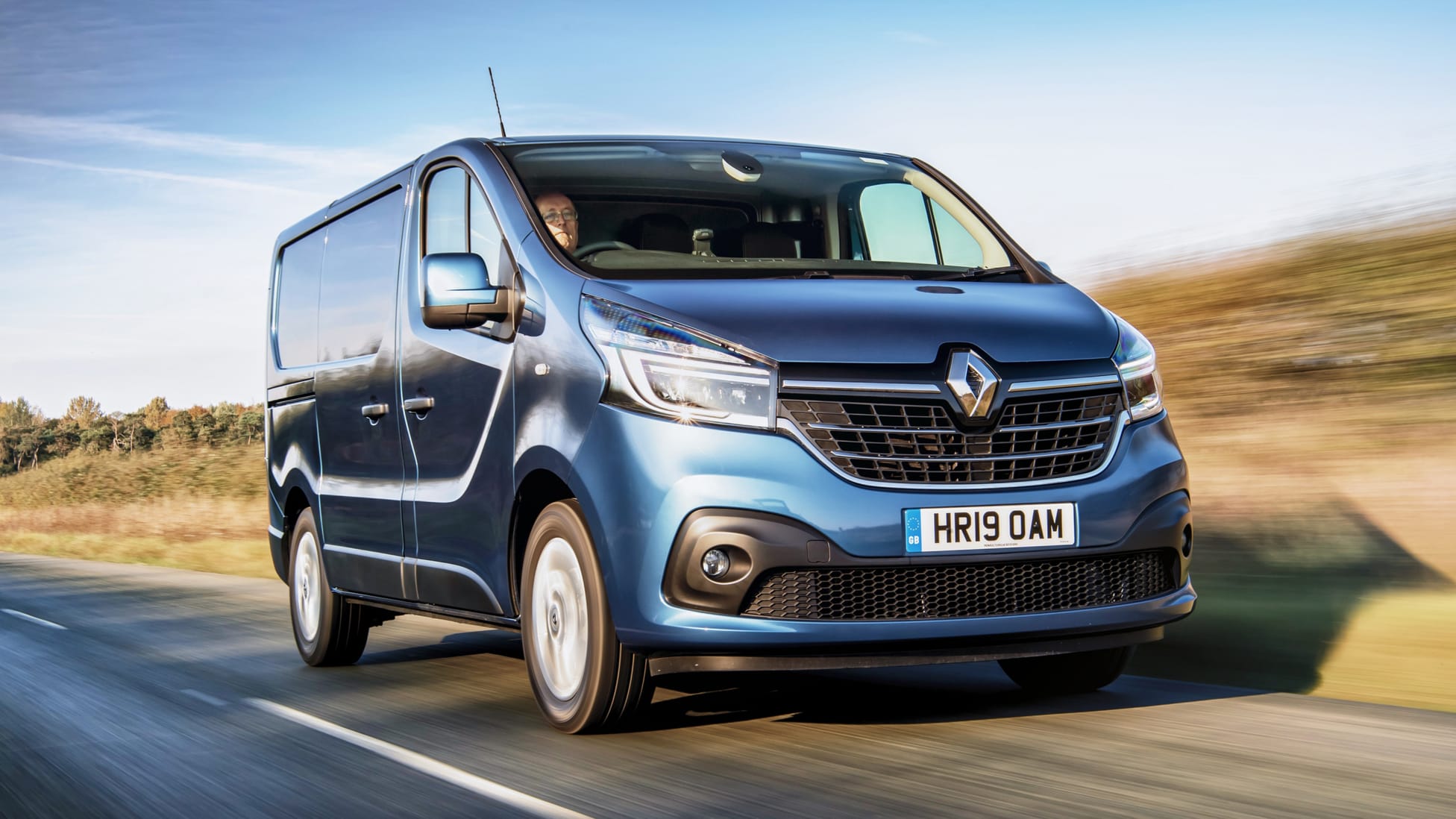 Renault Trafic Driving, Engines & Performance | Top Gear