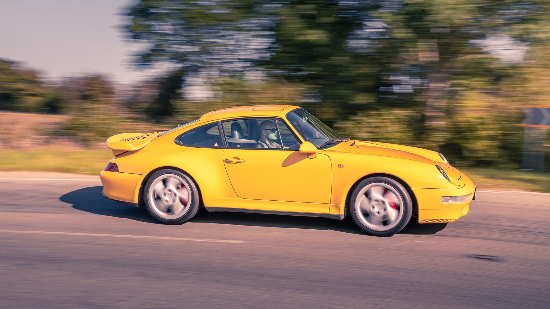 Porsche 993 Turbo Interior Layout & Technology | Top Gear