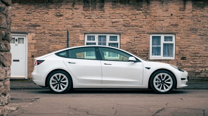 Tesla Model 3 Driving, Engines & Performance | Top Gear