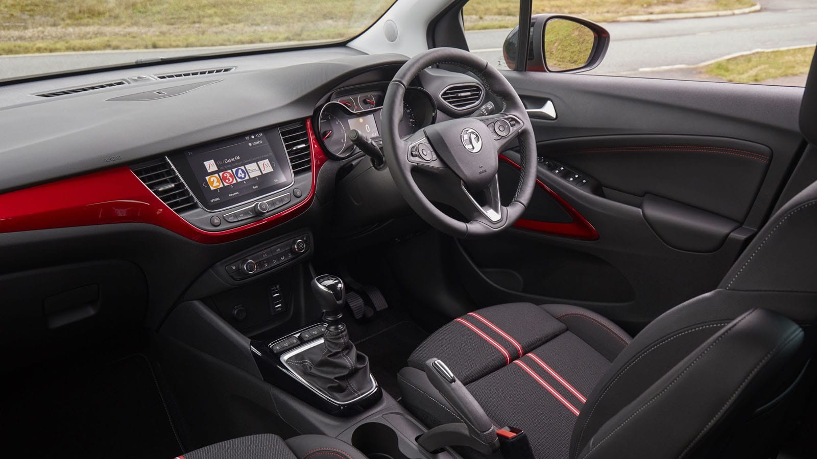 Vauxhall Crossland Driving, Engines & Performance | Top Gear