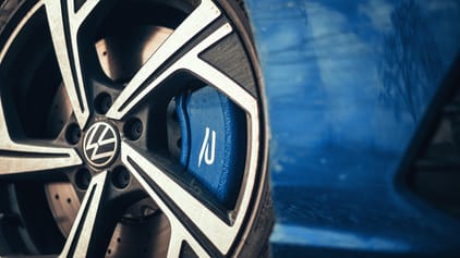 Volkswagen Golf R Review 2024 | Top Gear