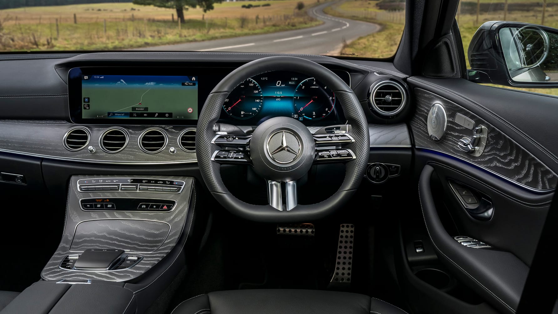 Mercedes-Benz E-Class Driving, Engines & Performance | Top Gear