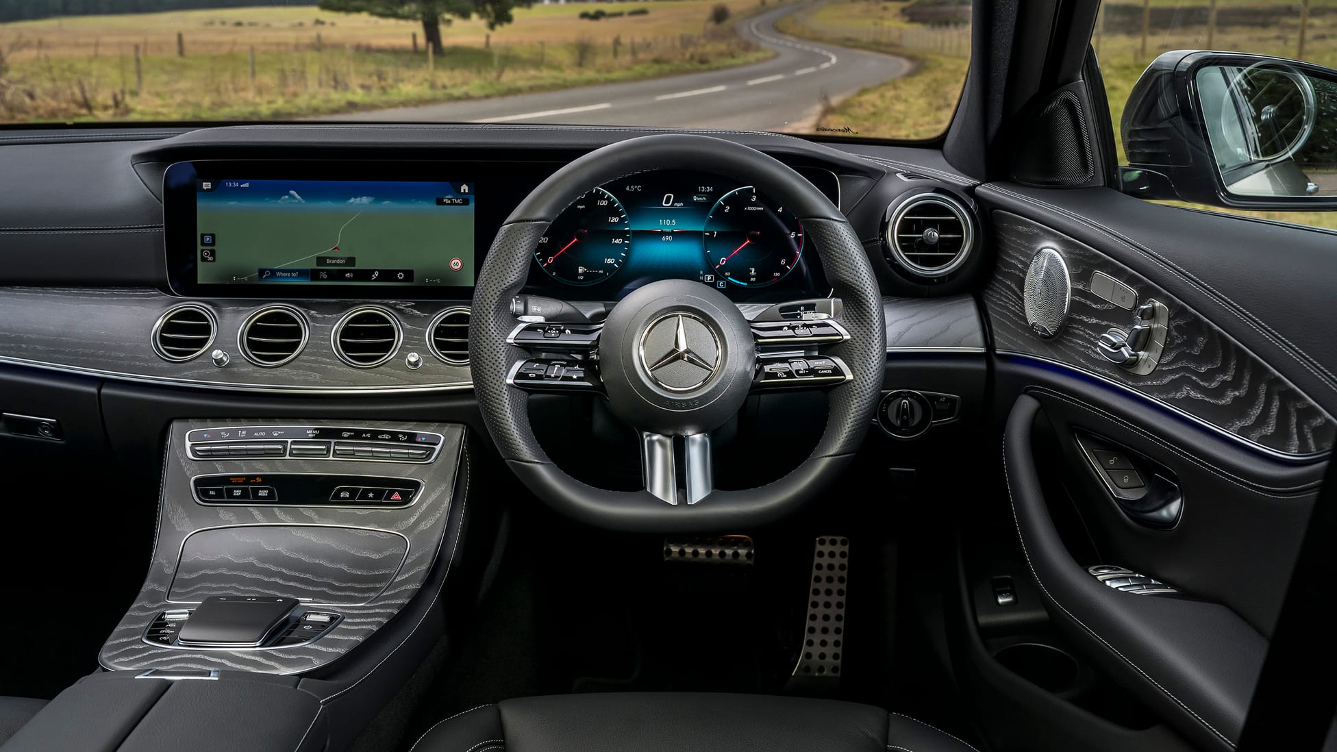 Mercedes-Benz E-Class Interior Layout & Technology | Top Gear