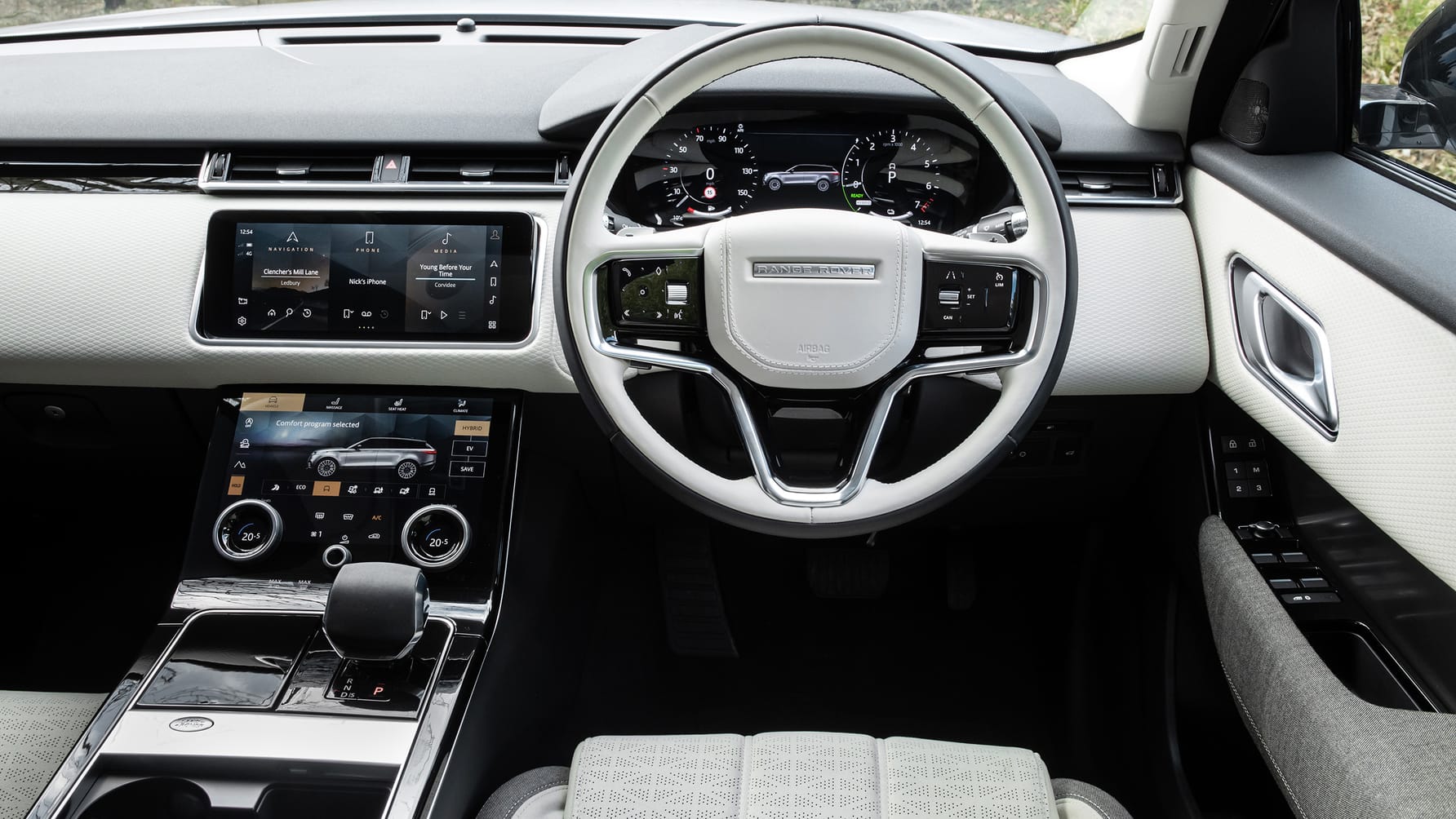Land Rover Range Rover Velar Interior Layout & Technology | Top Gear