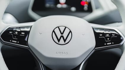 Volkswagen ID.4 Interior Layout & Technology | Top Gear