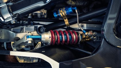 Aston Martin Vulcan Driving, Engines & Performance | Top Gear