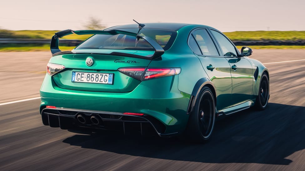 Alfa Romeo Giulia GTA Review 2025 | Top Gear