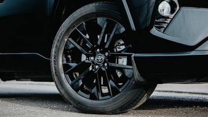 Toyota RAV4 Interior Layout & Technology | Top Gear