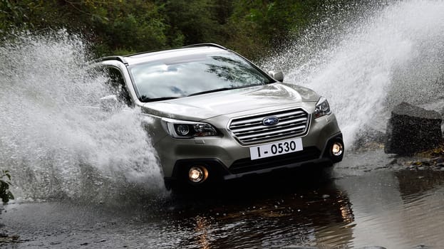 Subaru Reviews 2022 | Top Gear