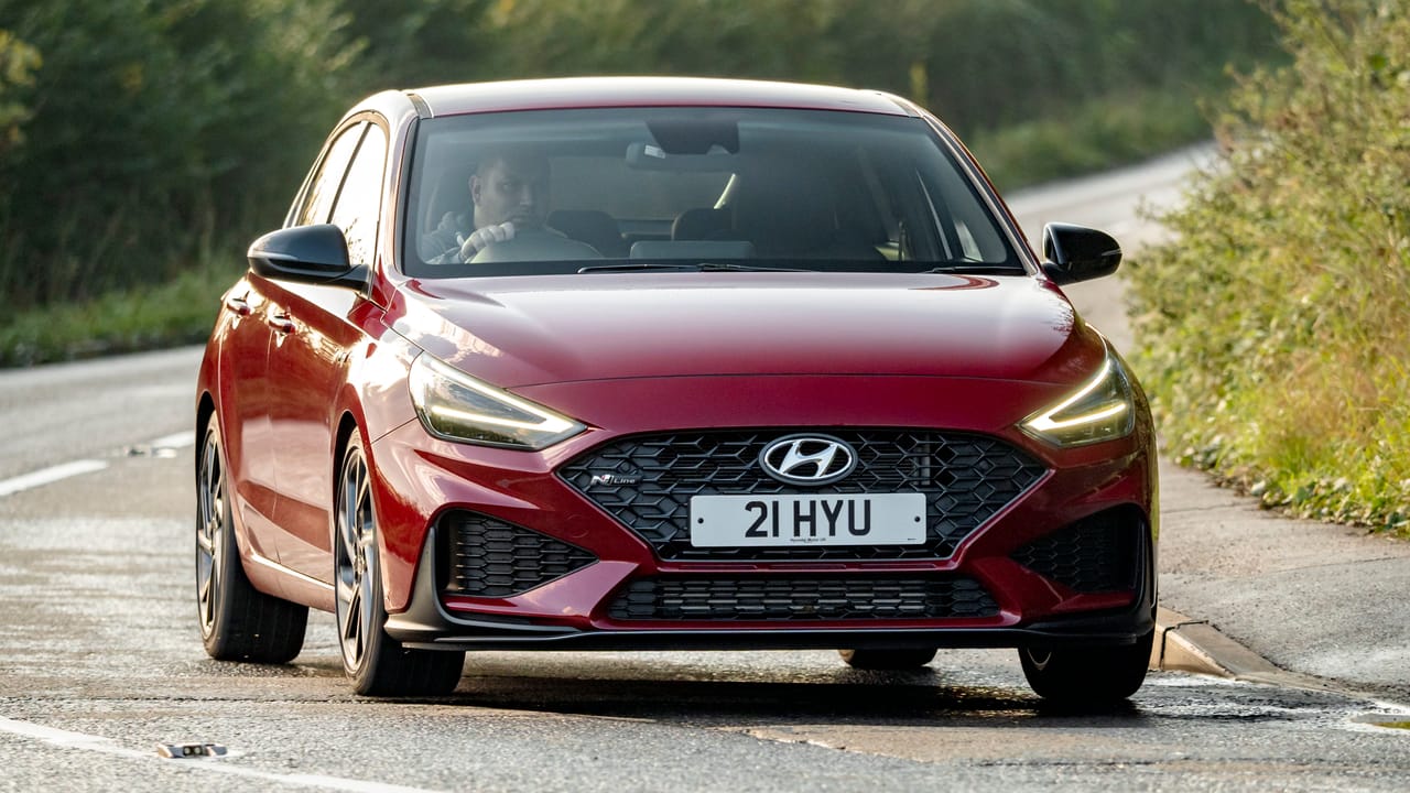 Hyundai i30 Fastback Price & Specs | Top Gear