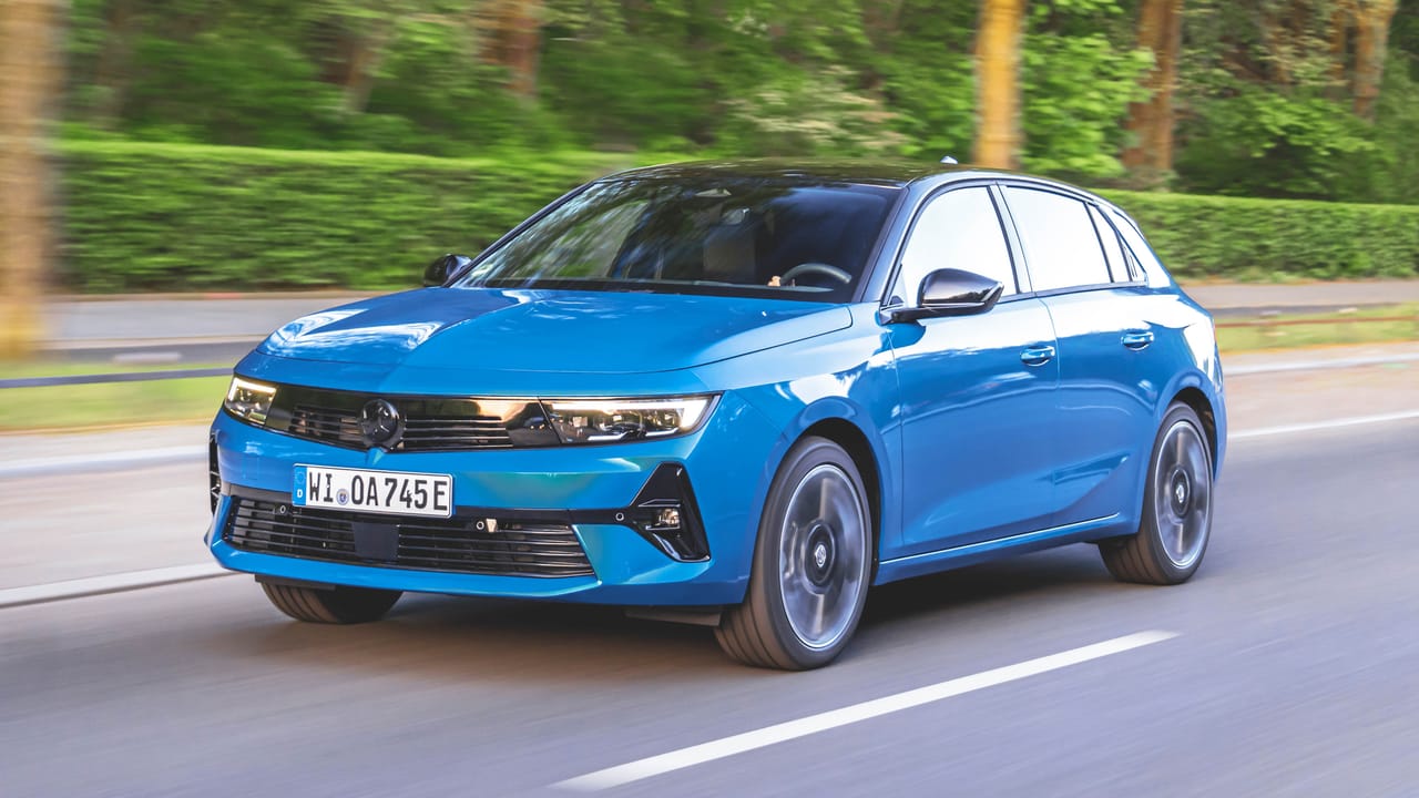 Buy Vauxhall Astra Electric Price, PPC or HP | Top Gear