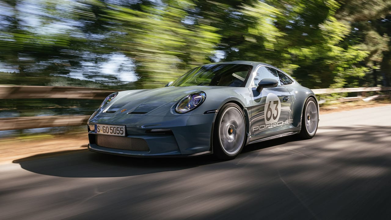 Porsche 911 S/T Review 2024 | Top Gear