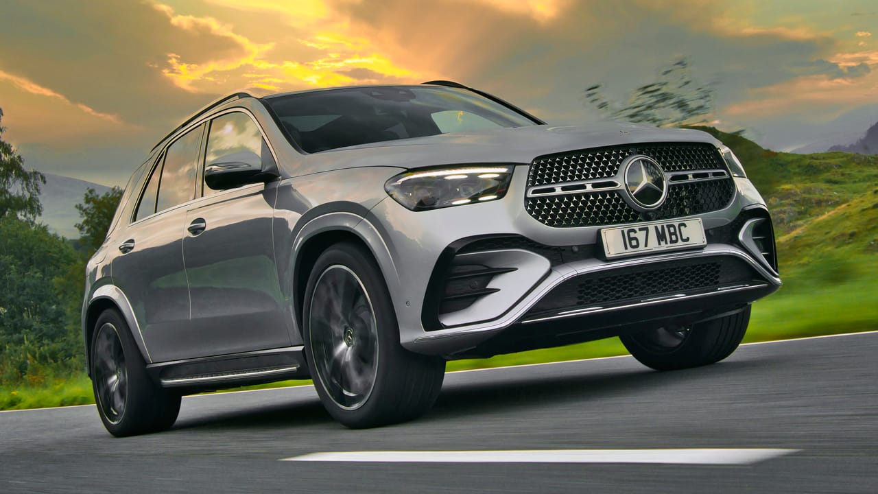 Mercedes-Benz GLE Driving, Engines & Performance | Top Gear