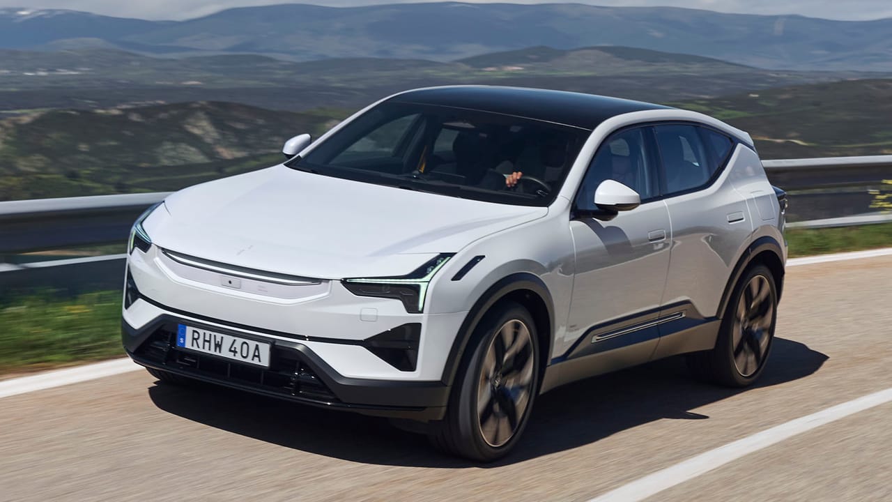 Polestar 3 Interior Layout & Technology | Top Gear