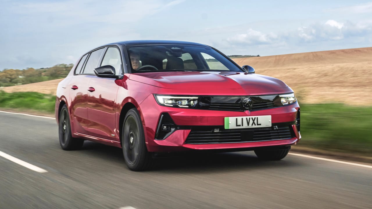 Vauxhall Astra Electric Sports Tourer Review 2026 | Top Gear