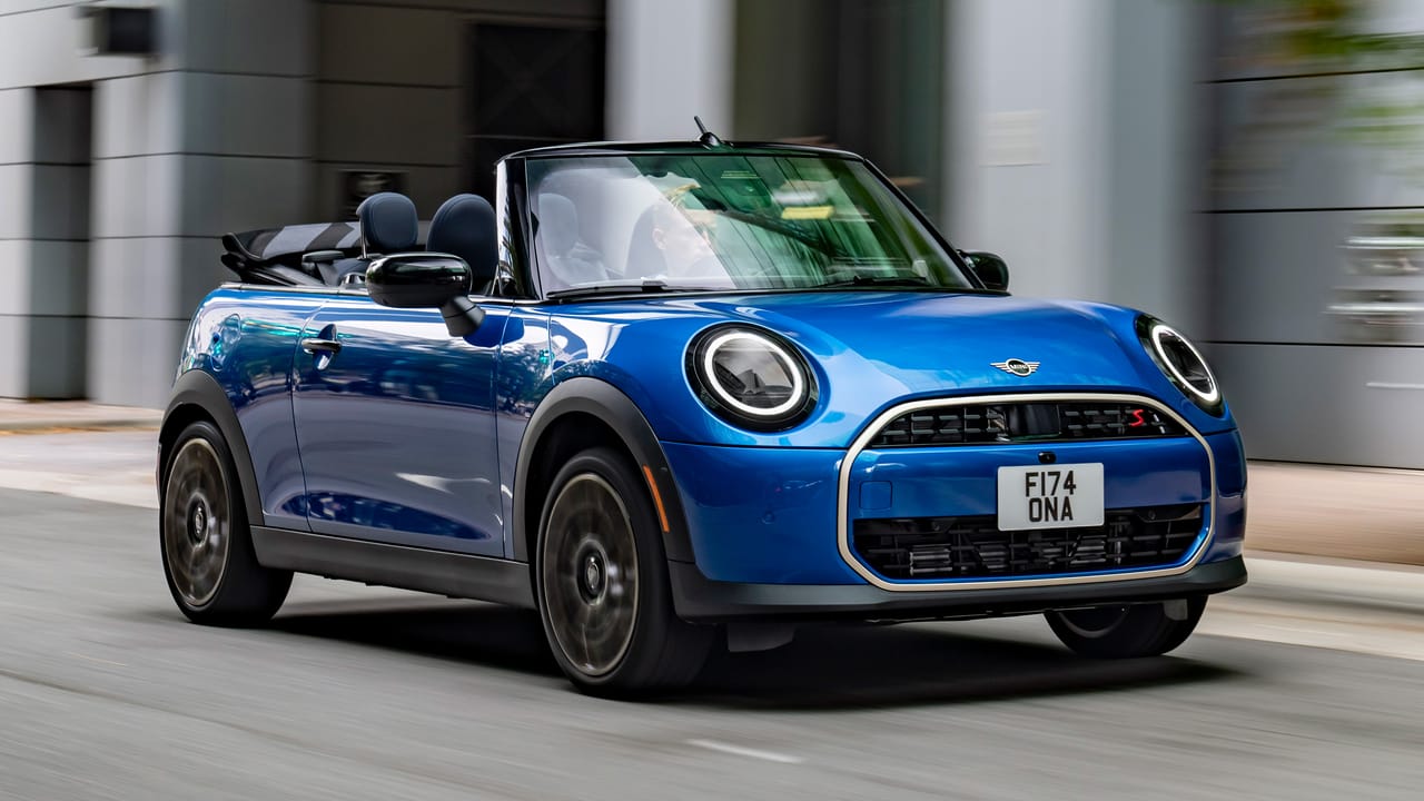 Mini Cooper Review 2025 | Top Gear