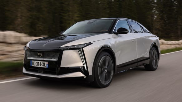 DS No 8 Review 2025 | Top Gear