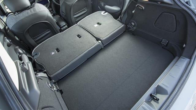 Road Test: Mini Hatchback 1.5 Cooper 3dr Reviews 2025 | Top Gear