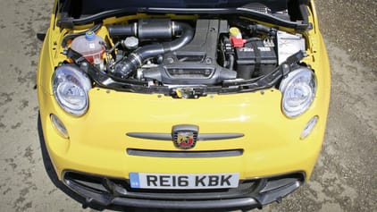 Abarth 500 Driving, Engines & Performance | Top Gear