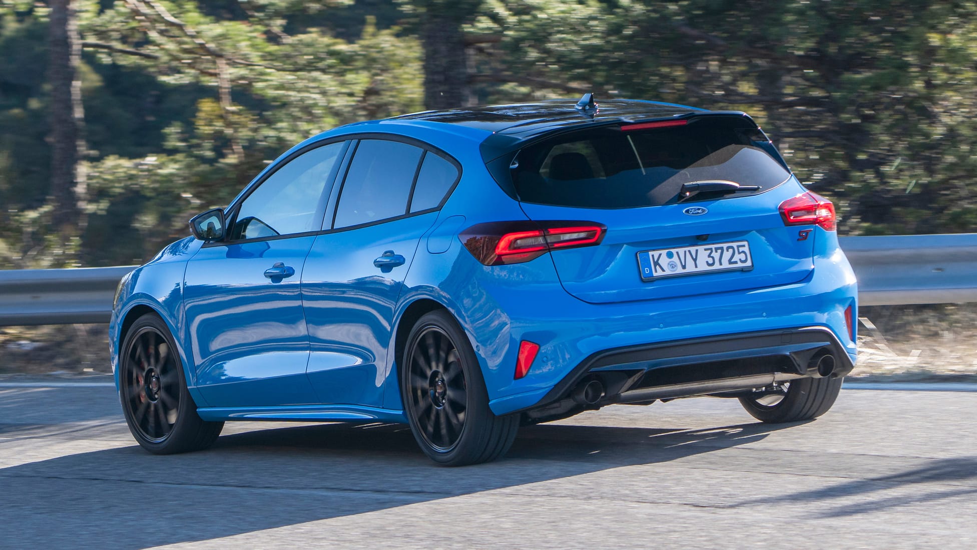 Ford Focus ST Review 2025 | Top Gear