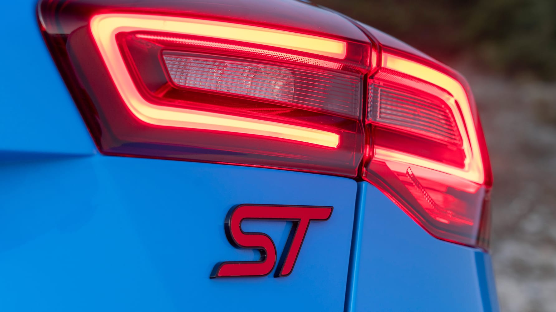 Ford Focus ST Review 2025 | Top Gear