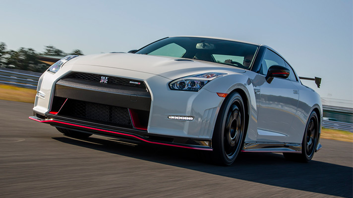 Nissan GT-R review: 591bhp GT-R Nismo tested Reviews 2022 | Top Gear