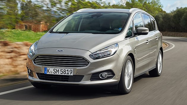 Ford S-MAX Review 2022 | Top Gear