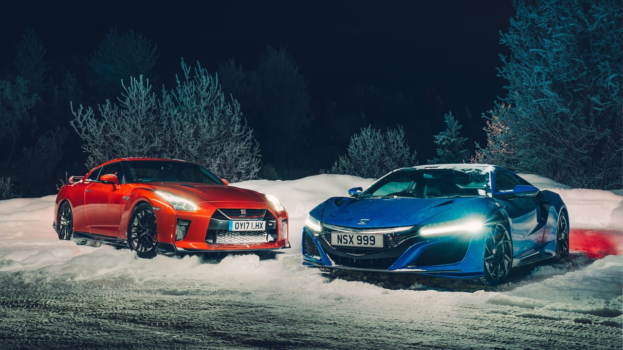 Nissan GT-R vs Honda NSX | Top Gear