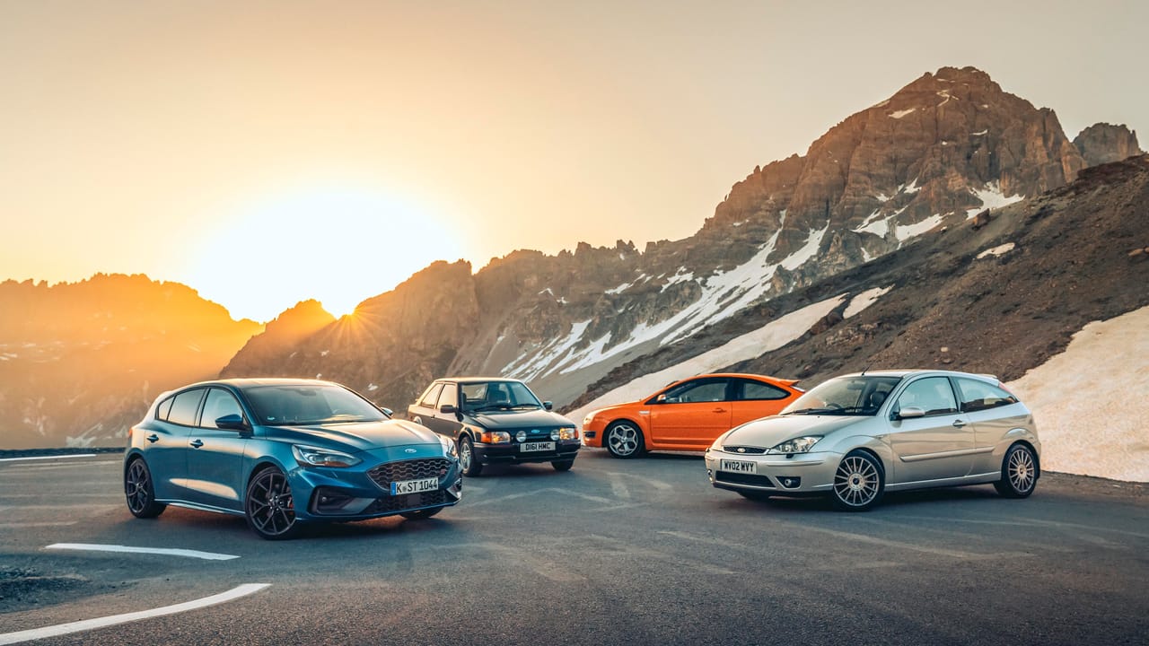 Ford Focus ST meets the fast Ford ancestors | Top Gear