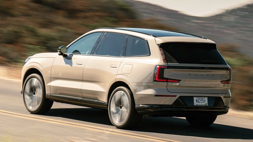 The Tesla Model X is a 762bhp, 7-seat, electric gullwing SUV | Top Gear