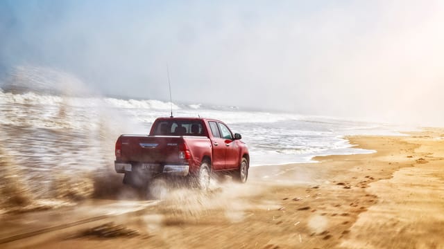 Hunting shipwrecks in the new Toyota Hilux | Top Gear