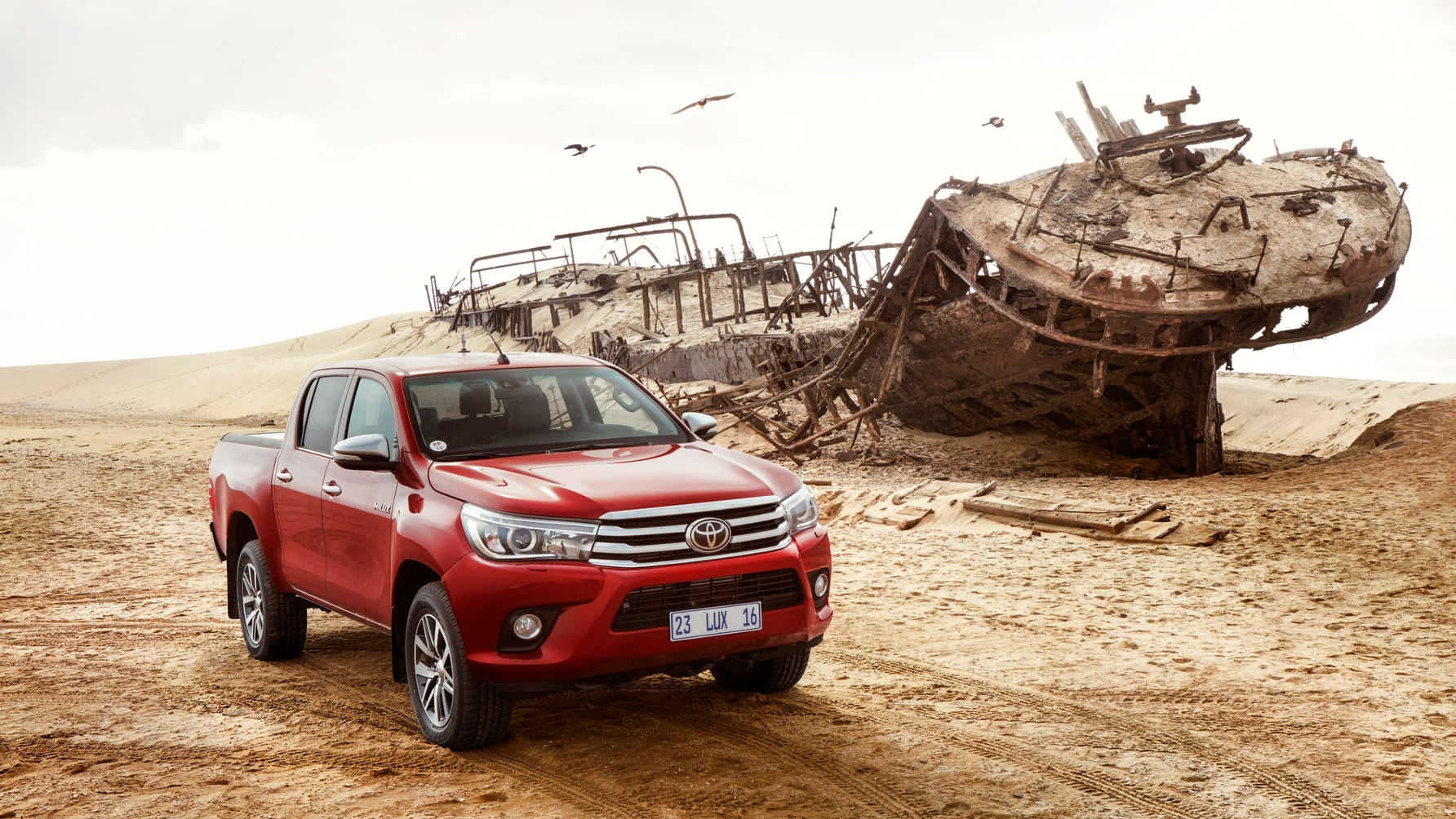 Hunting shipwrecks in the new Toyota Hilux | Top Gear