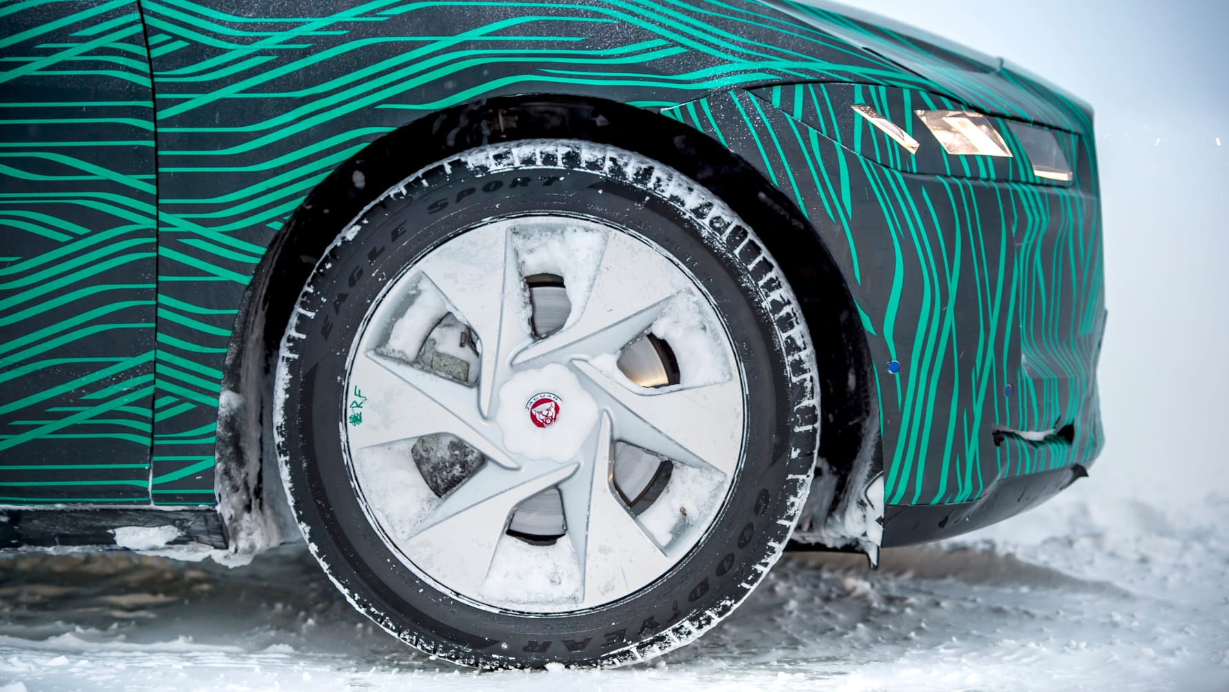 Driving the Jaguar I-Pace prototype on ice | Top Gear