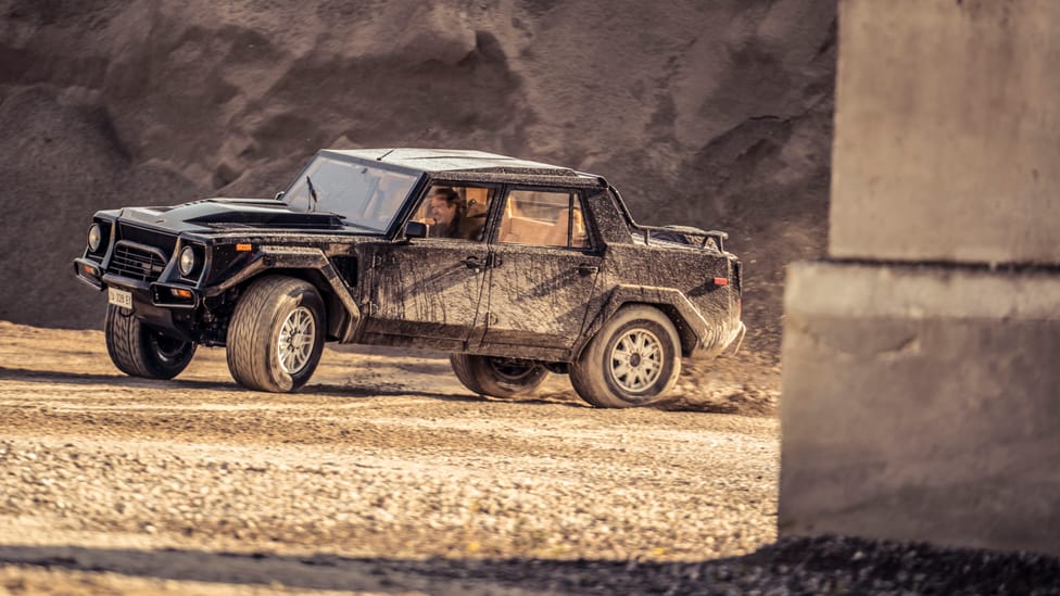 Driving the original Rambo Lambo: the LM002 | Top Gear
