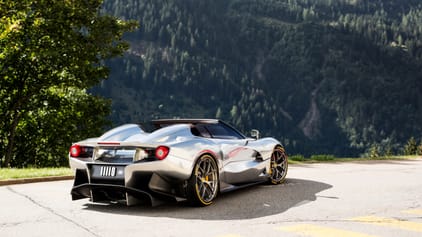 Inside the world’s most exclusive car club | Top Gear