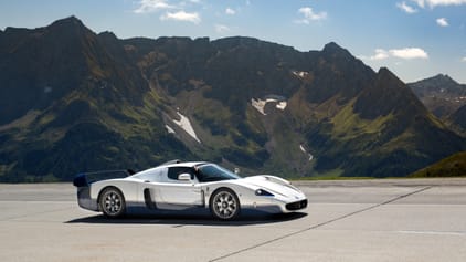 Inside the world’s most exclusive car club | Top Gear