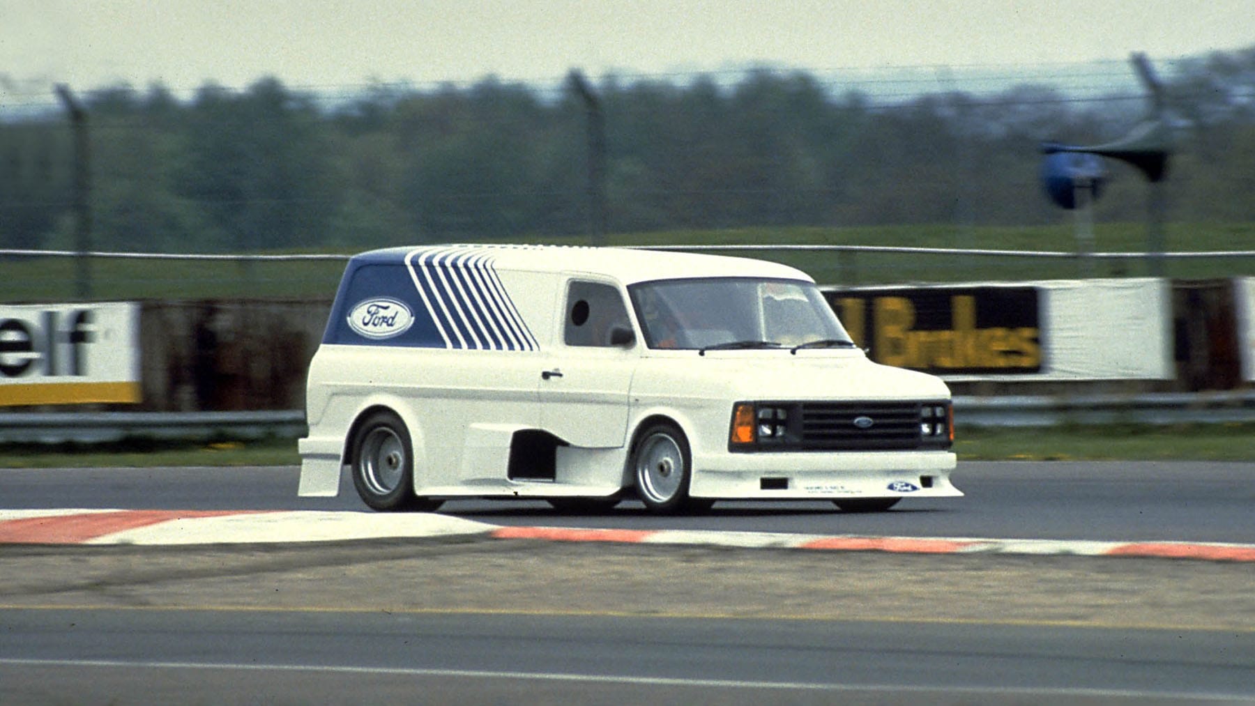 A closer look at the new, electric Ford Supervan | Top Gear
