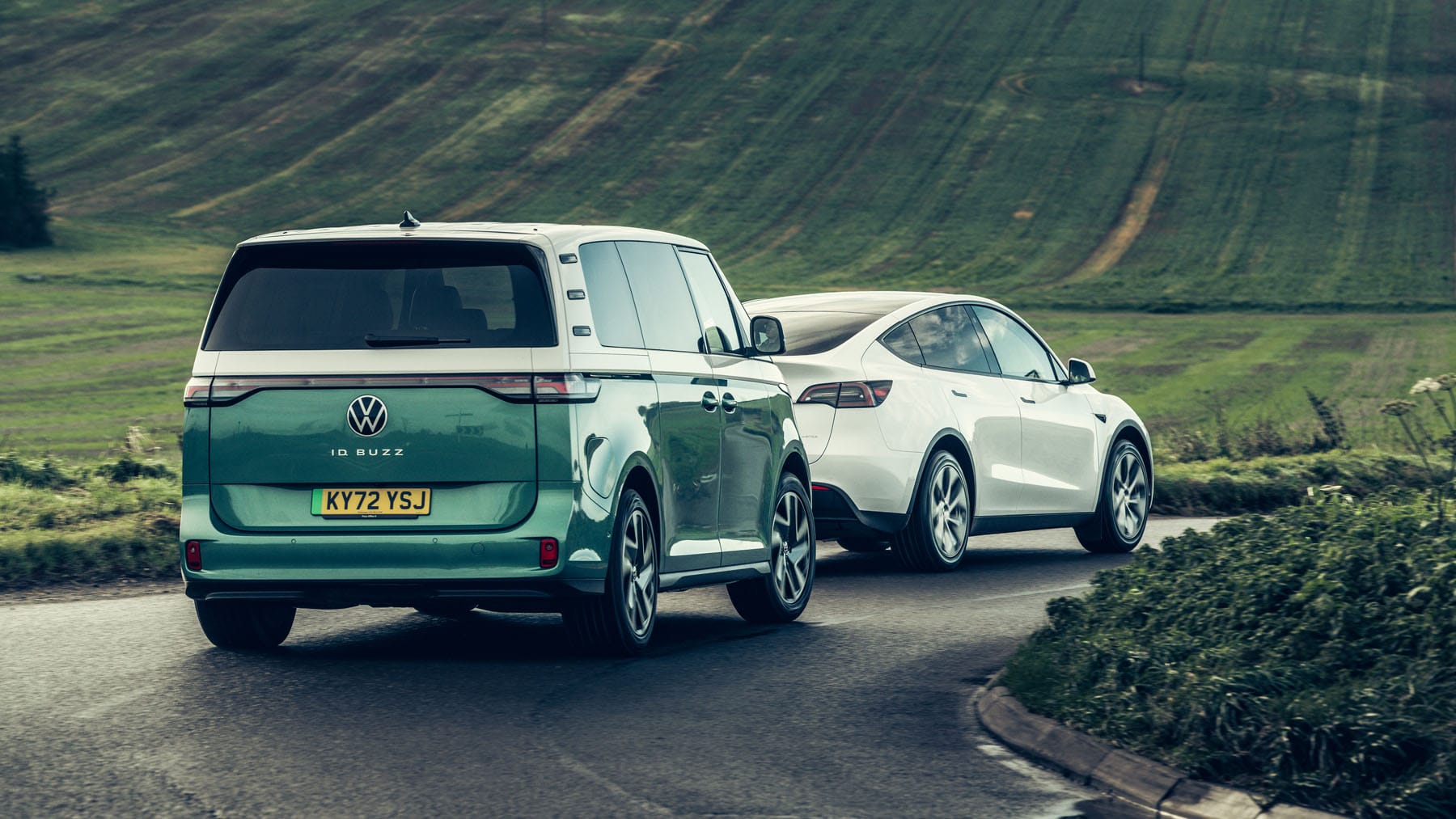 Volkswagen ID Buzz vs Tesla Model Y, Volvo XC90 & eDub classic T2 | Top ...