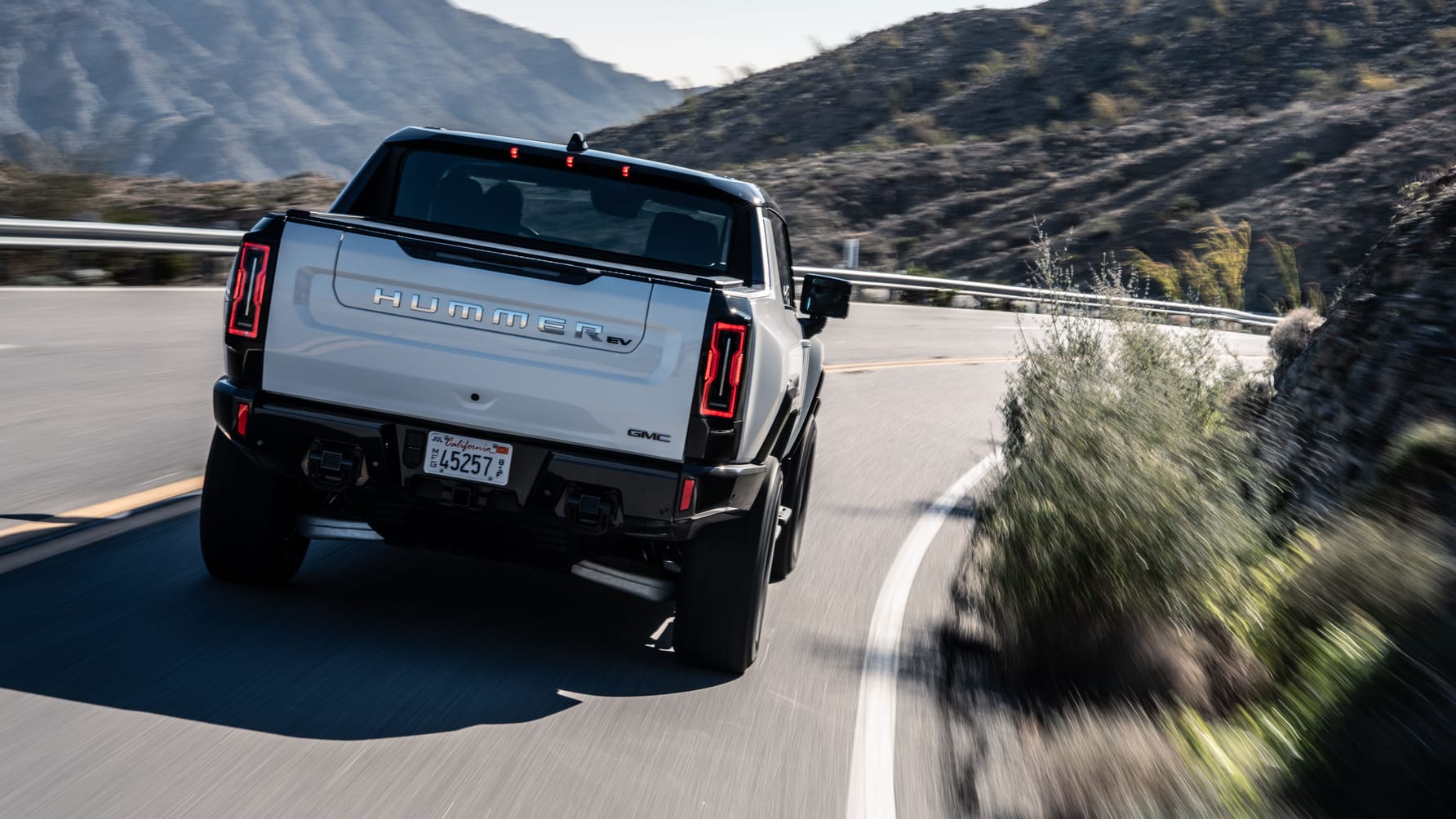 From Bagdad to Las Vegas in the new four-tonne electric Hummer | Top Gear