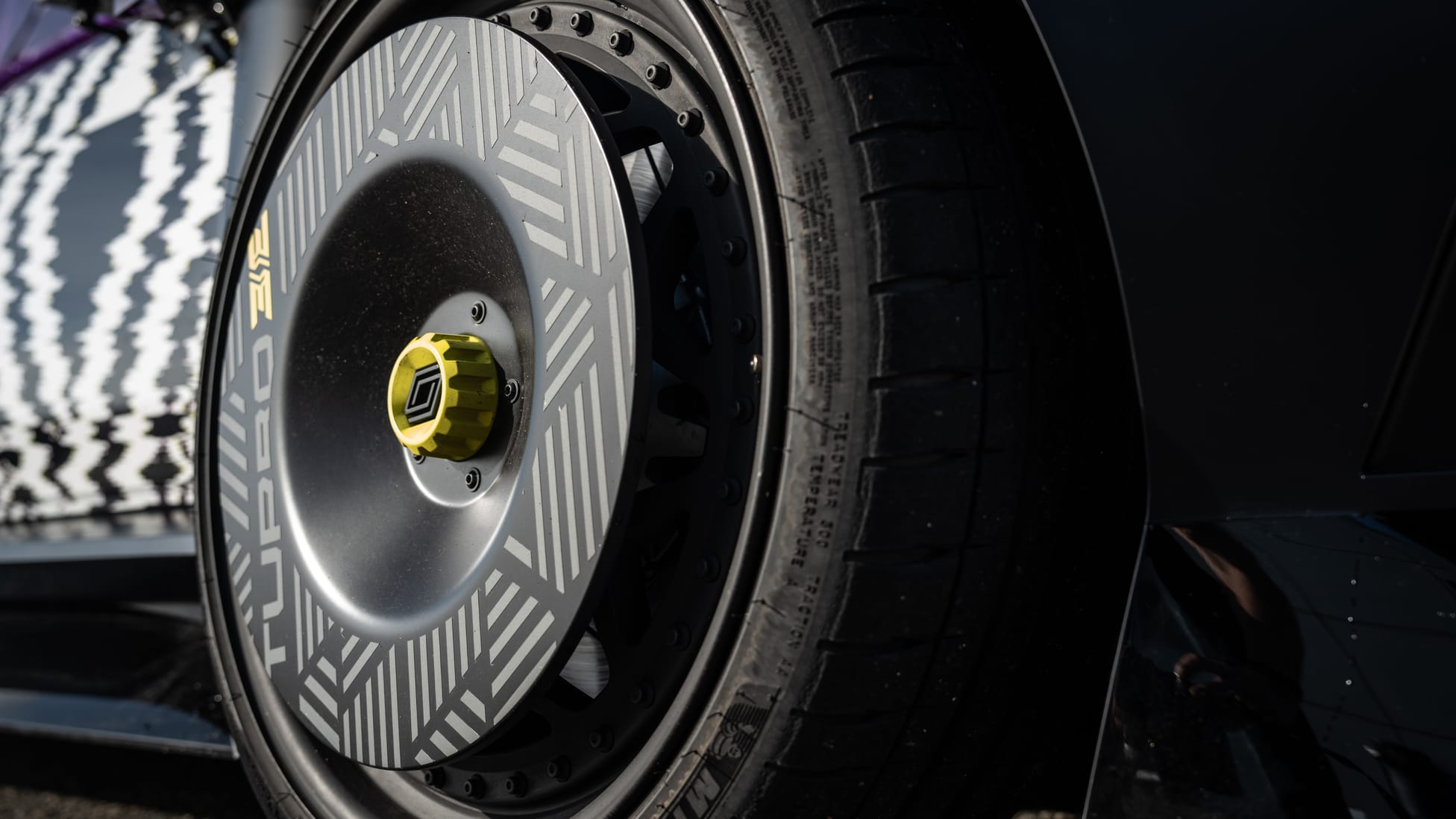 Flat out in Renault's wild electric 5 Turbo 3E hot hatch concept | Top Gear