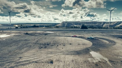 Dirty rotten scoundrels: Lamborghini Huracán Sterrato vs Porsche 911 ...