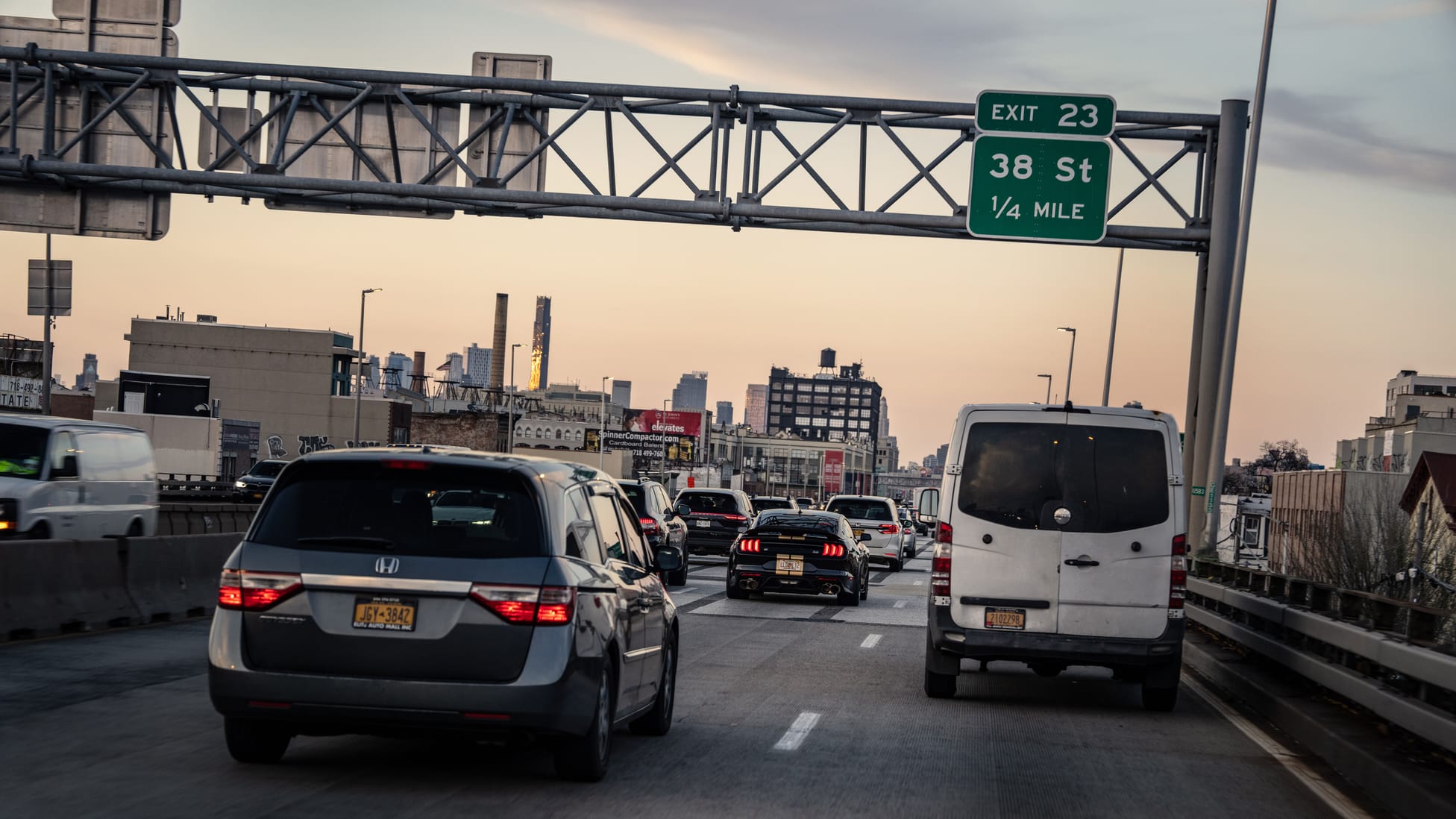 Everybody Hertz: trying to beat a New York marathon time in a Ford ...