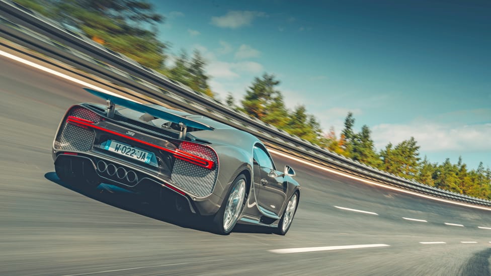 How to go really fast in a Bugatti Chiron Sport | Top Gear