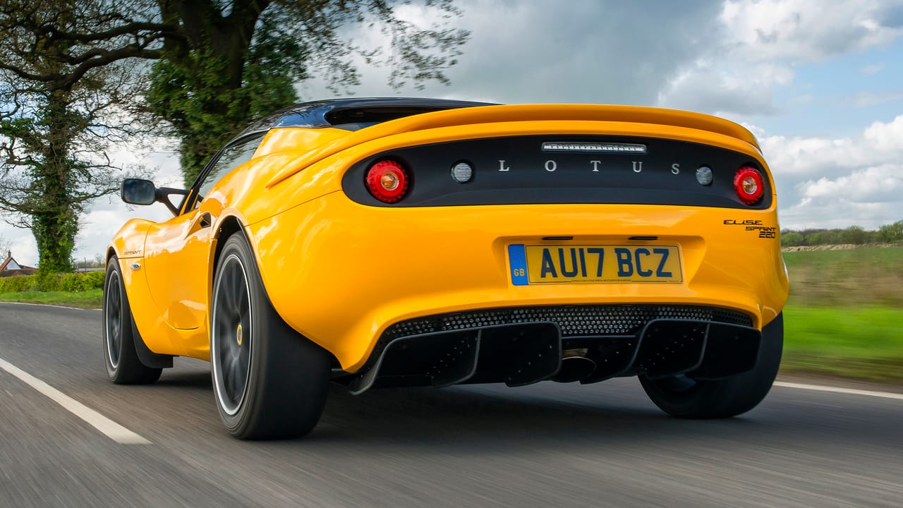 Lotus Elise Sprint review: lighter, sharper Elise driven Reviews 2025 ...